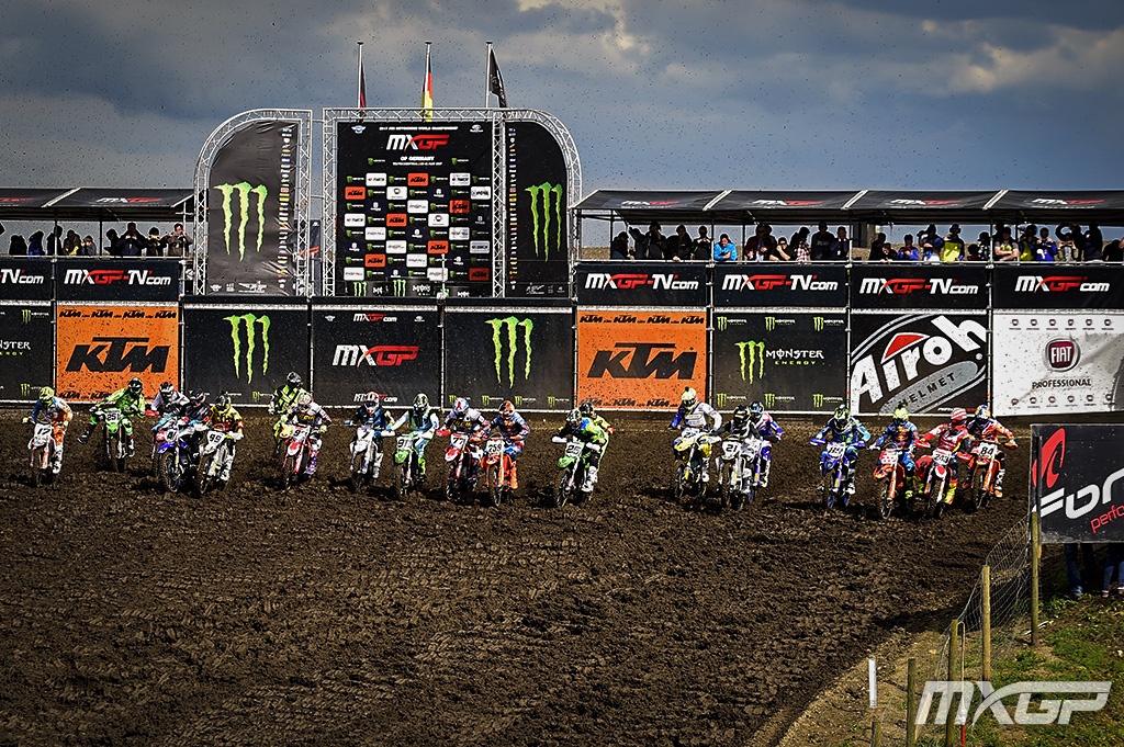 Qualifying race highlights from Germany - MotoHead