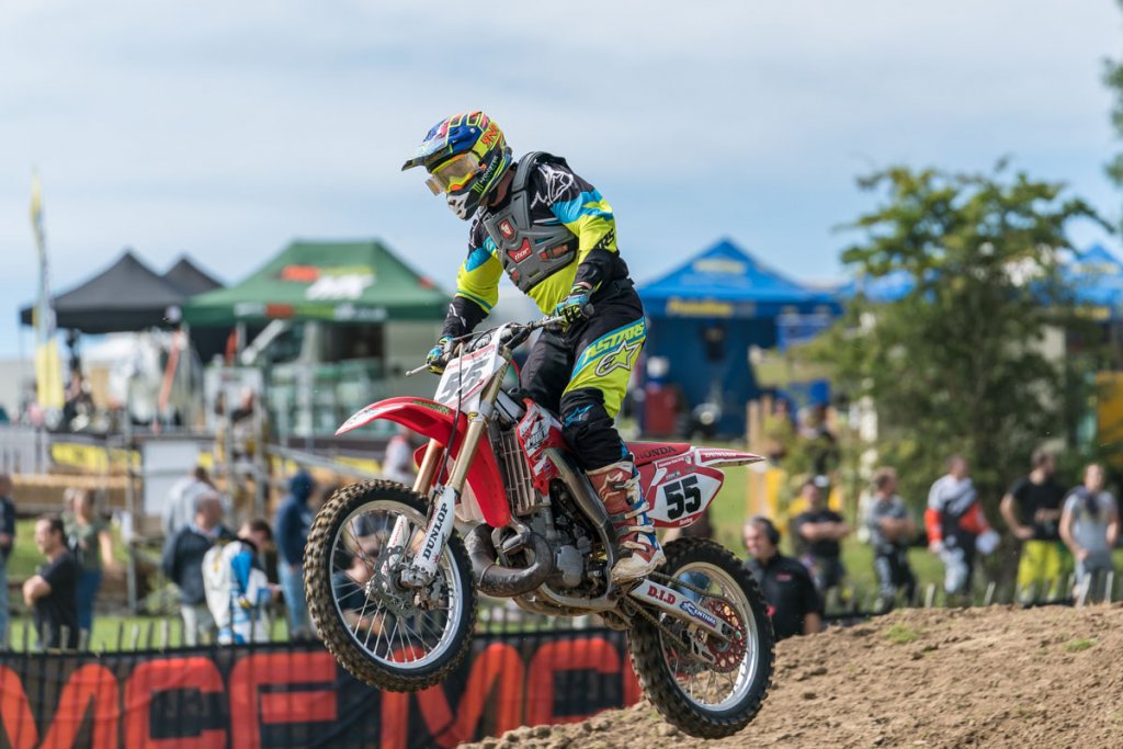 Action starts at Apico 2-Stroke Festival – MotoHead