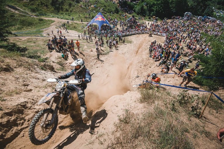 Can Walker retain his world lead at Romaniacs? – MotoHead