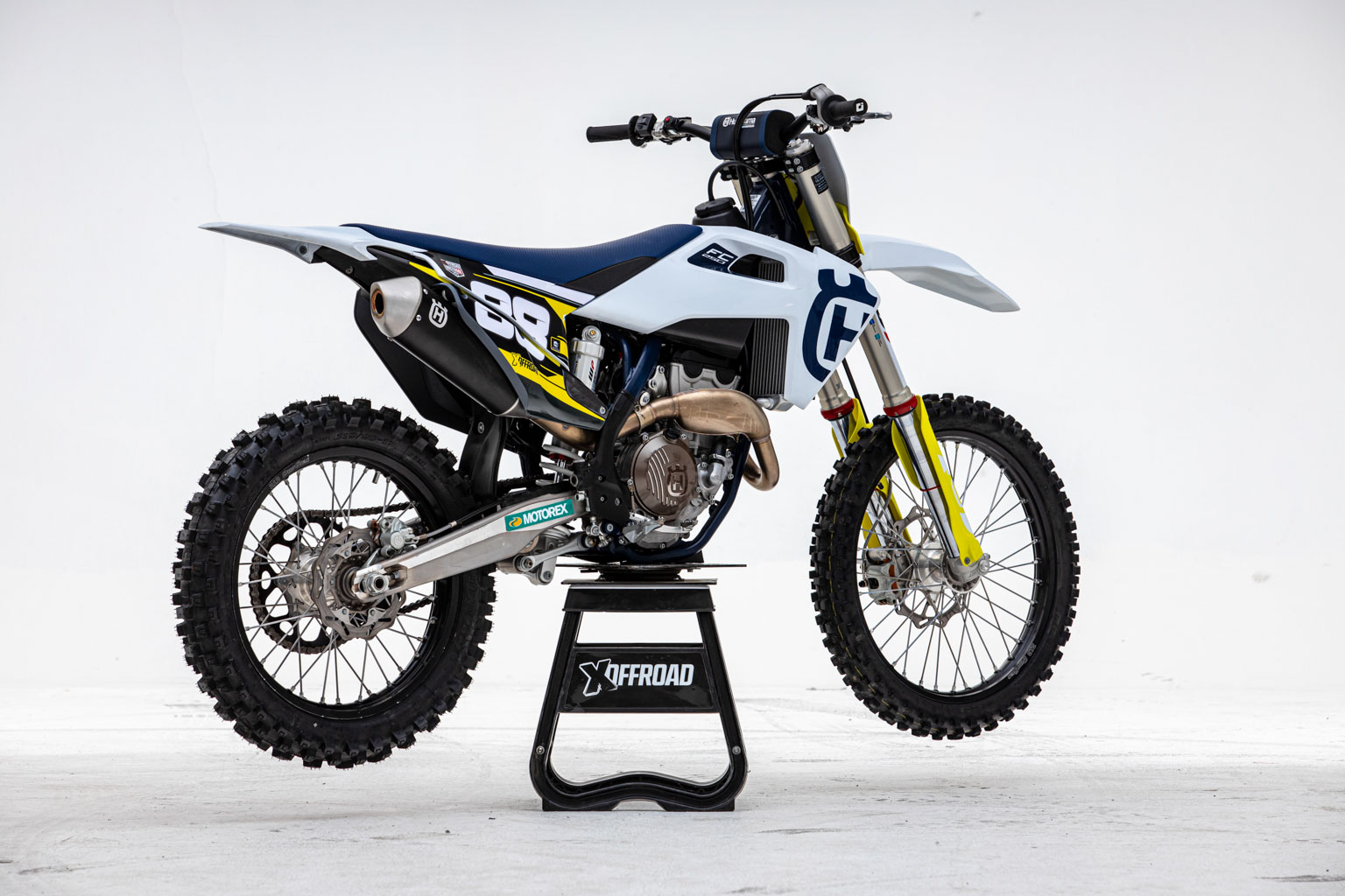 Tested: 2020 Husqvarna FC250 – MotoHead