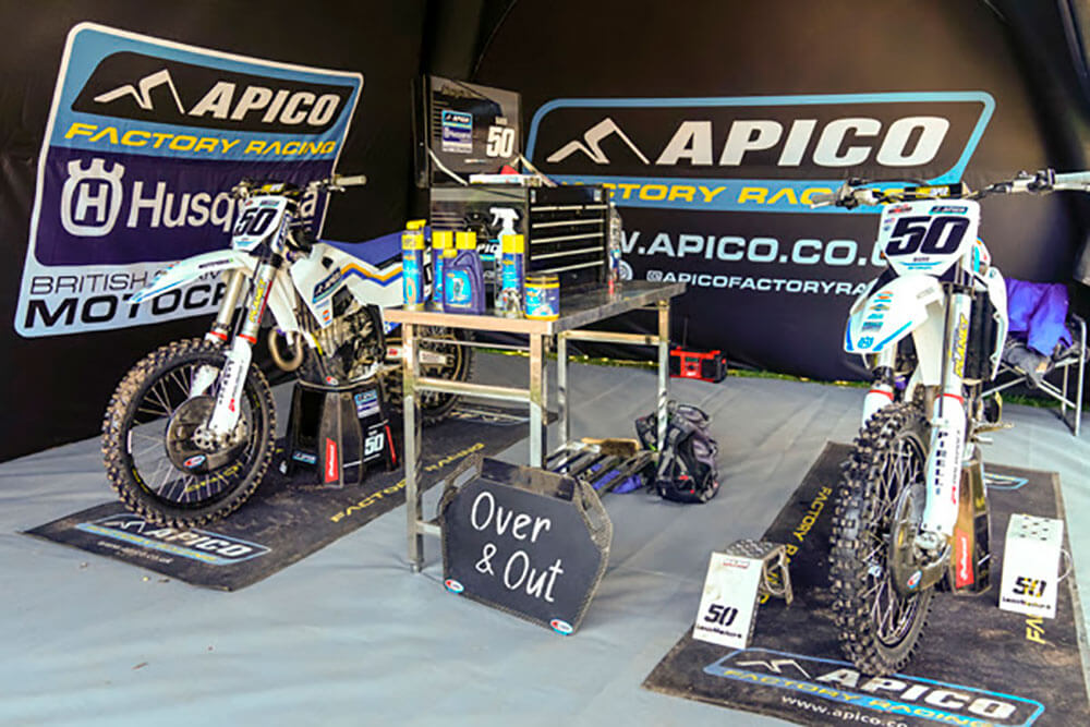 Apico Husky team says farewell - MotoHead